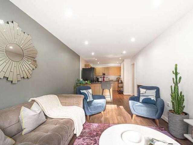 2 Bedroom Flat