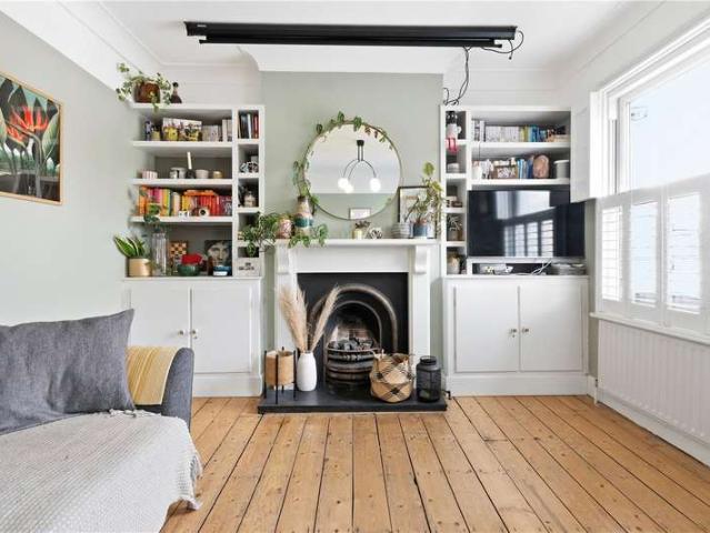 2 Bedroom Flat