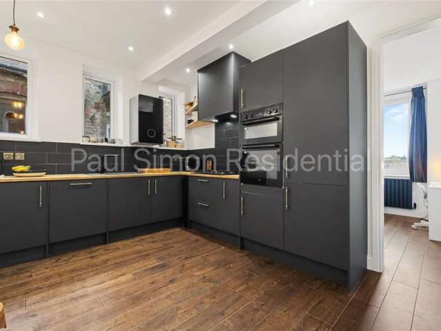 2 Bedroom Flat