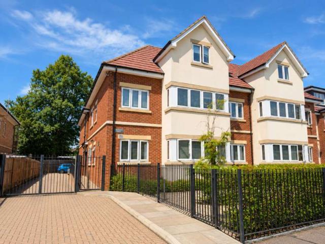 2 Bedroom Flat