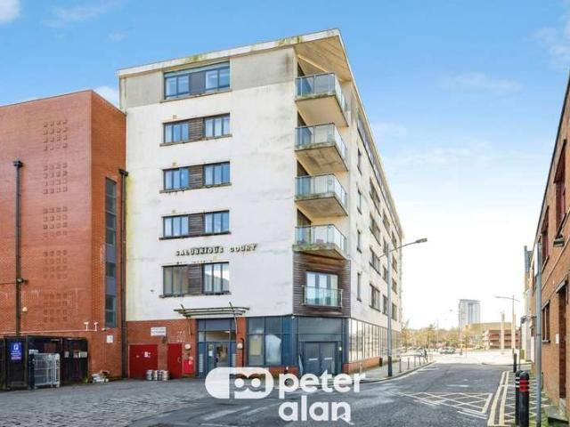 2 Bedroom Flat