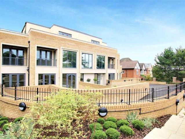 2 Bedroom Flat