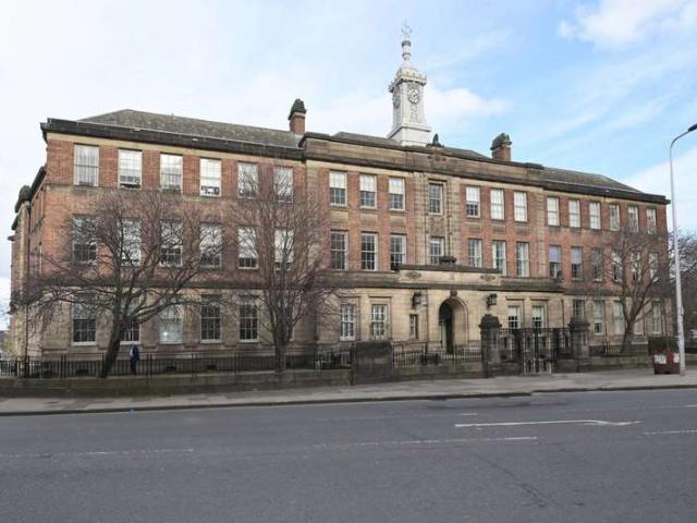 2 Bedroom Flat