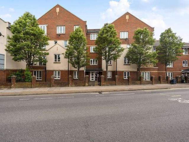 2 Bedroom Flat