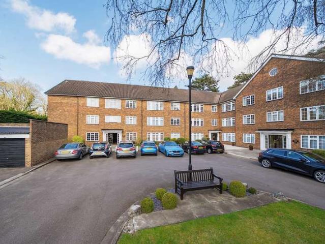 2 Bedroom Flat