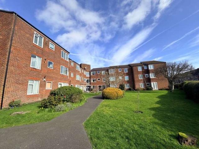 2 Bedroom Flat