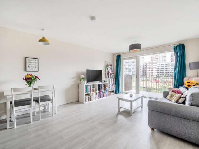 2 Bedroom Flat