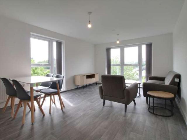 2 Bedroom Flat