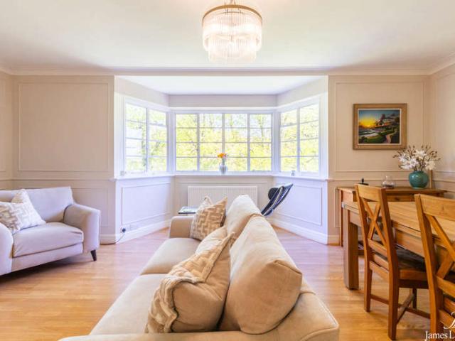 2 Bedroom Flat