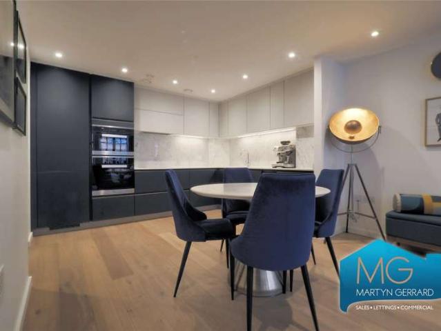 2 Bedroom Flat