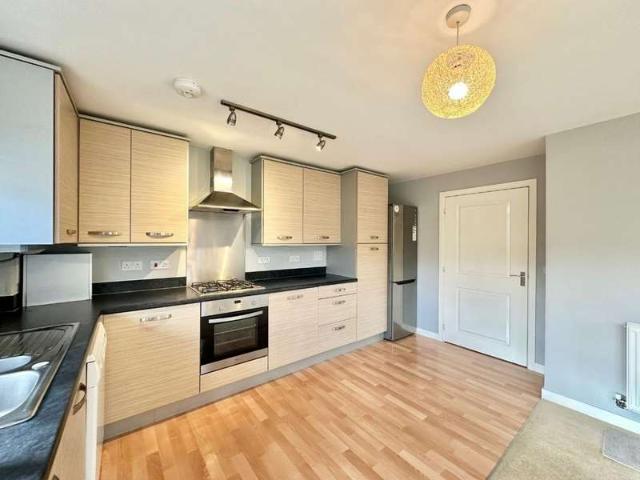2 Bedroom Flat