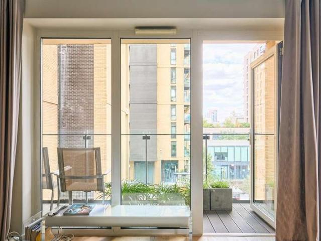 2 Bedroom Flat