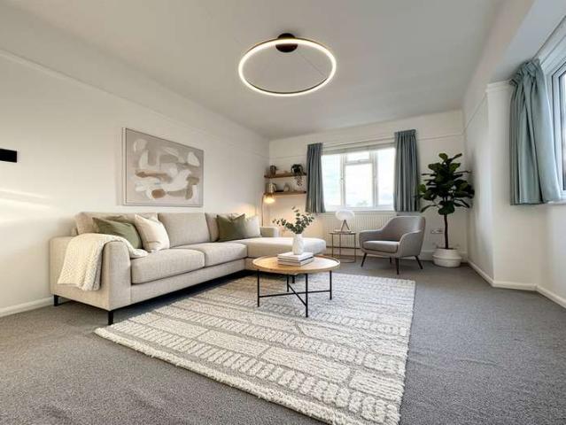 2 Bedroom Flat