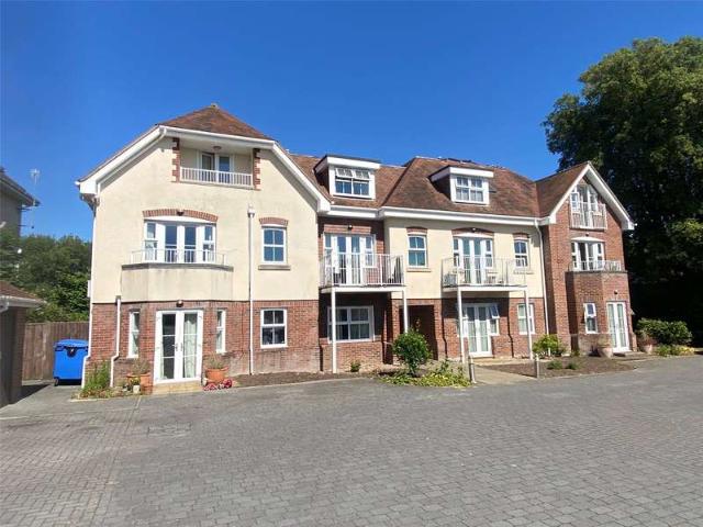 2 Bedroom Flat
