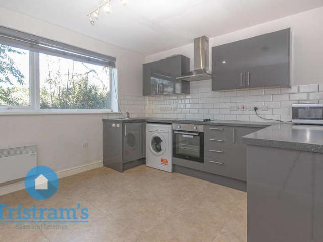 2 Bedroom Flat