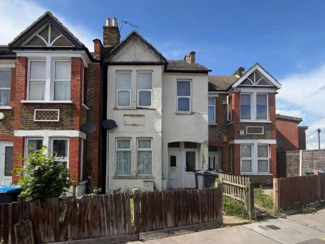 2 Bedroom Flat
