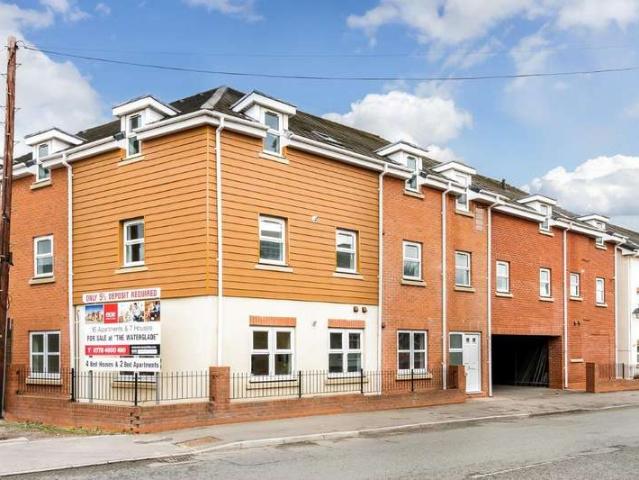 2 Bedroom Flat