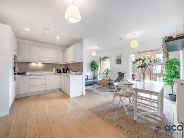 2 Bedroom Flat