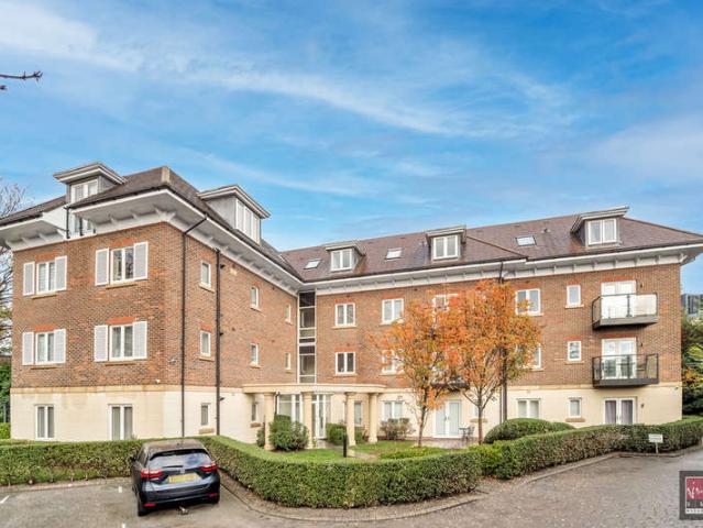 2 Bedroom Flat