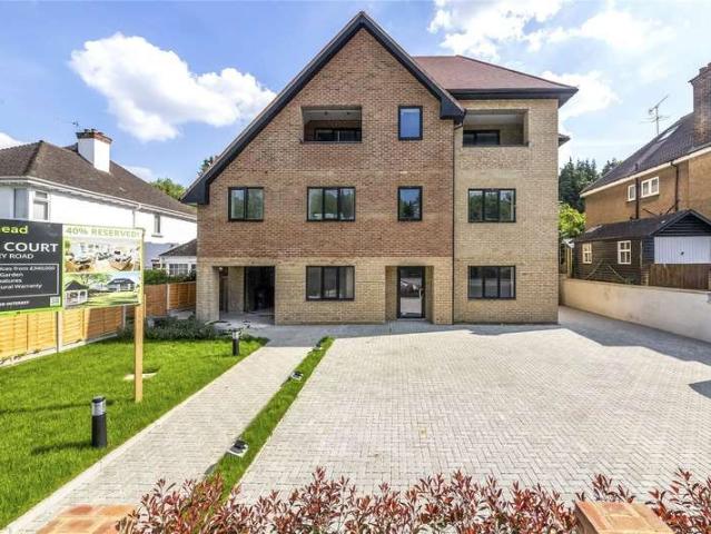 2 Bedroom Flat