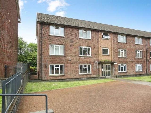 2 Bedroom Flat
