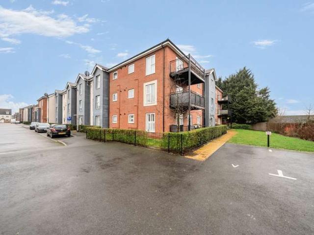 2 Bedroom Flat