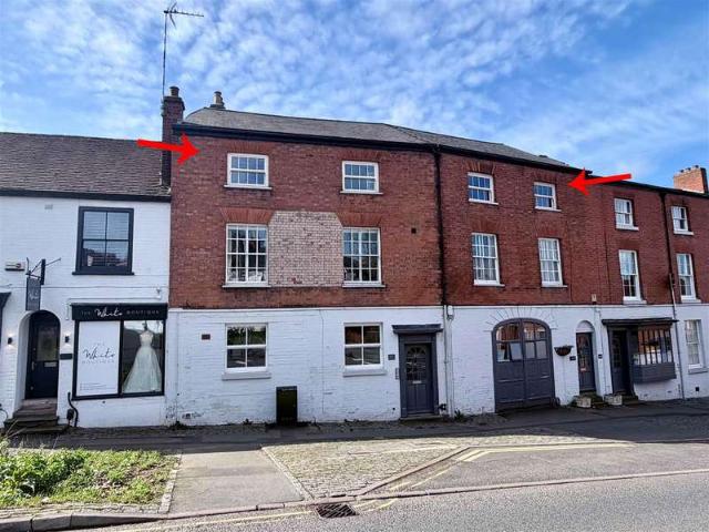 2 Bedroom Flat