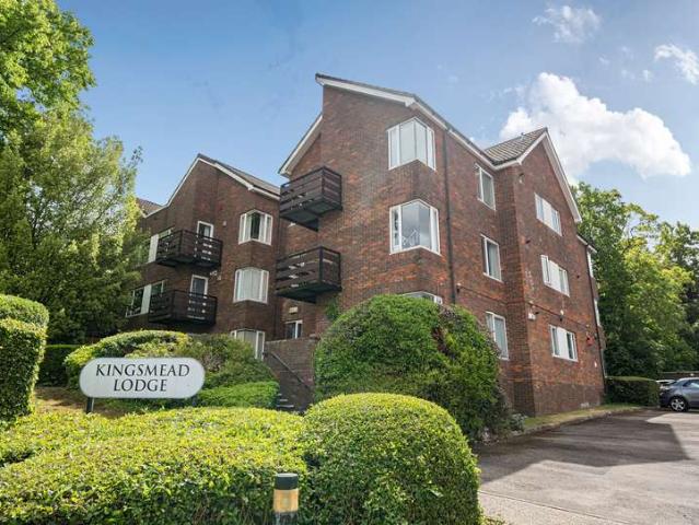 2 Bedroom Flat