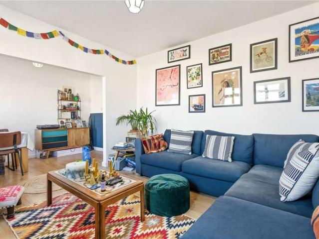2 Bedroom Flat