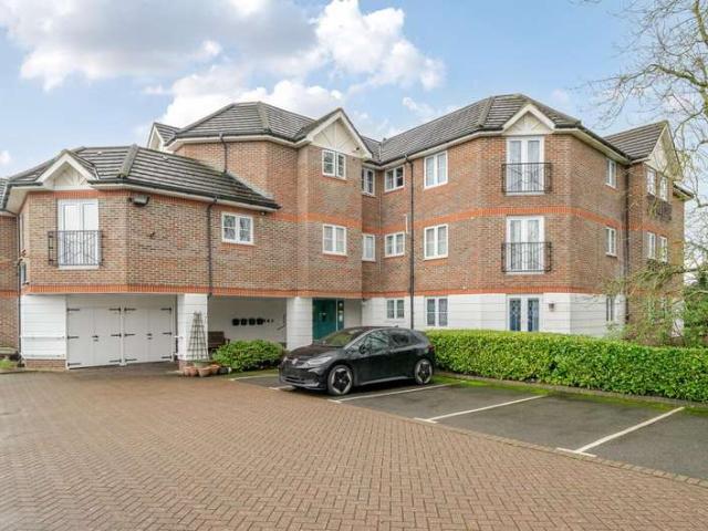 2 Bedroom Flat