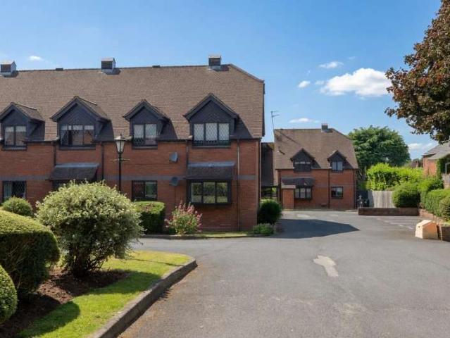 2 Bedroom Flat