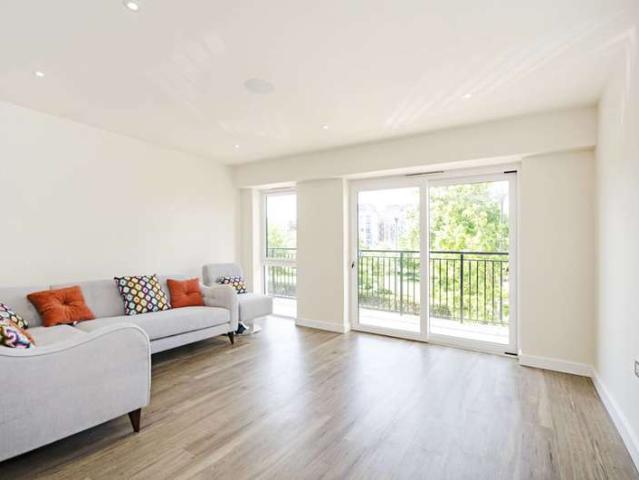 2 Bedroom Flat