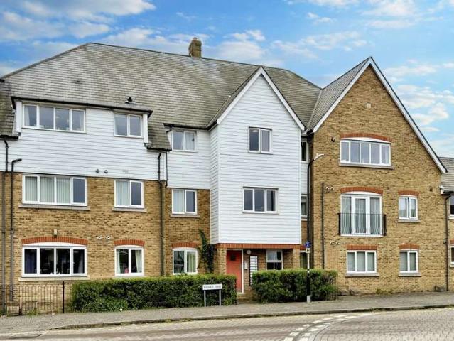 2 Bedroom Flat