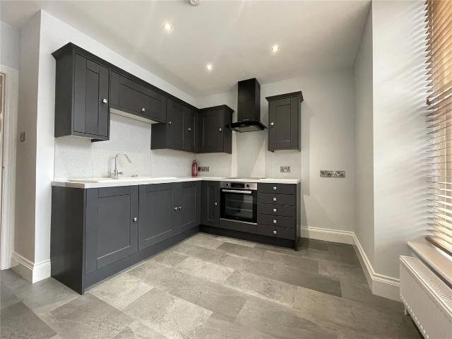 2 bedroom flat