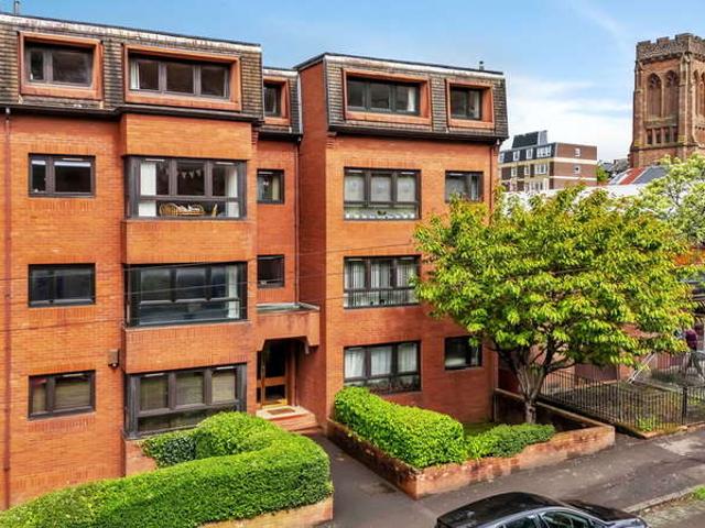 2 Bedroom Flat