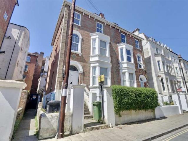 2 Bedroom Flat