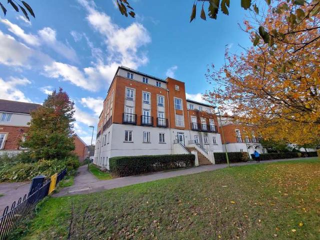 2 Bedroom Flat