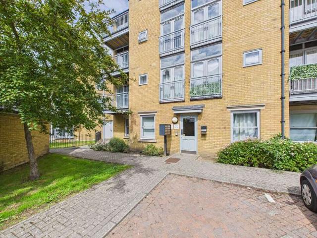 2 Bedroom Flat