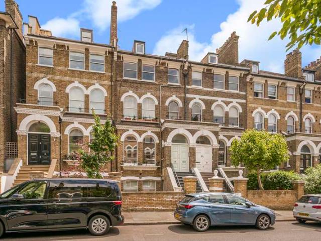 2 Bedroom Flat