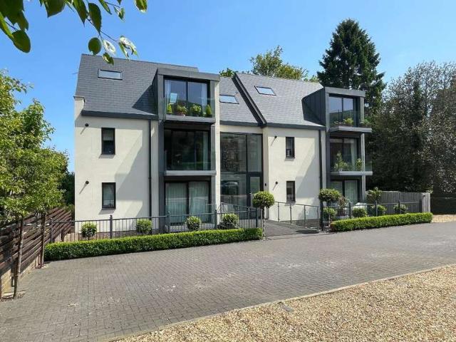 2 Bedroom Flat