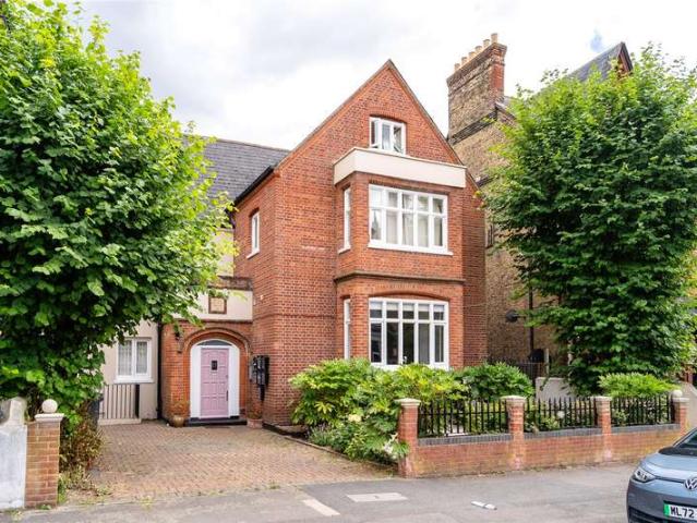 2 Bedroom Flat