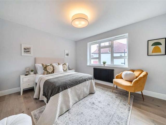 2 Bedroom Flat