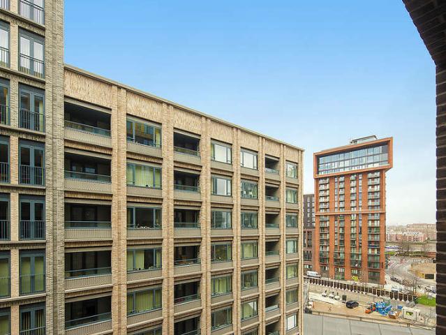 2 Bedroom Flat