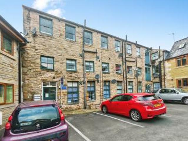 2 bedroom Flat To Let