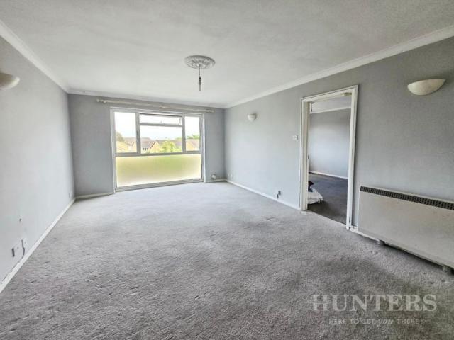 2 bedroom Flat To Let