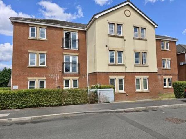 2 bedroom Flat To Let