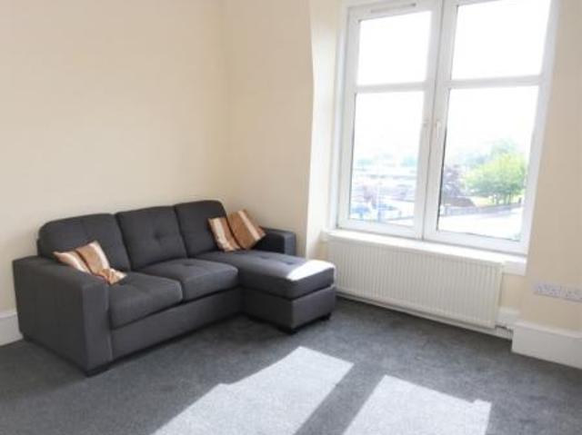 2 bedroom Flat To Let