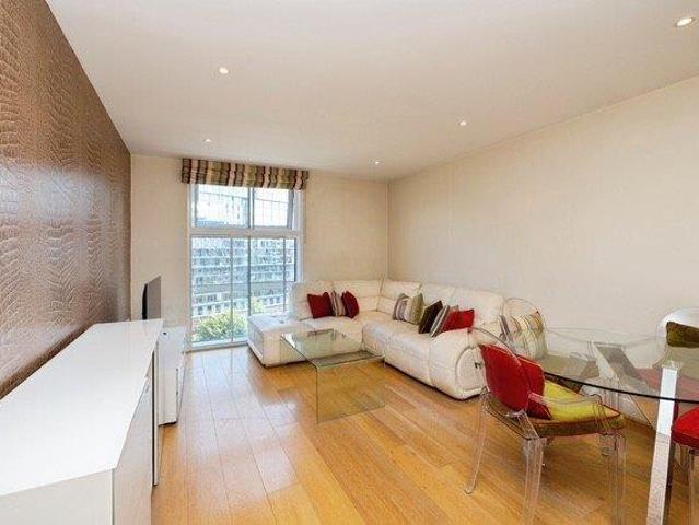 2 Bedroom Flat To Let