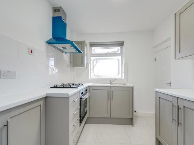 2 Bedroom Flat To Let