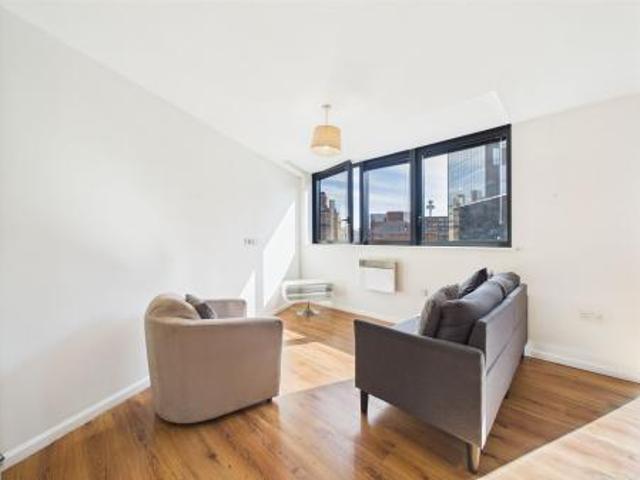 2 bedroom Flat To Let